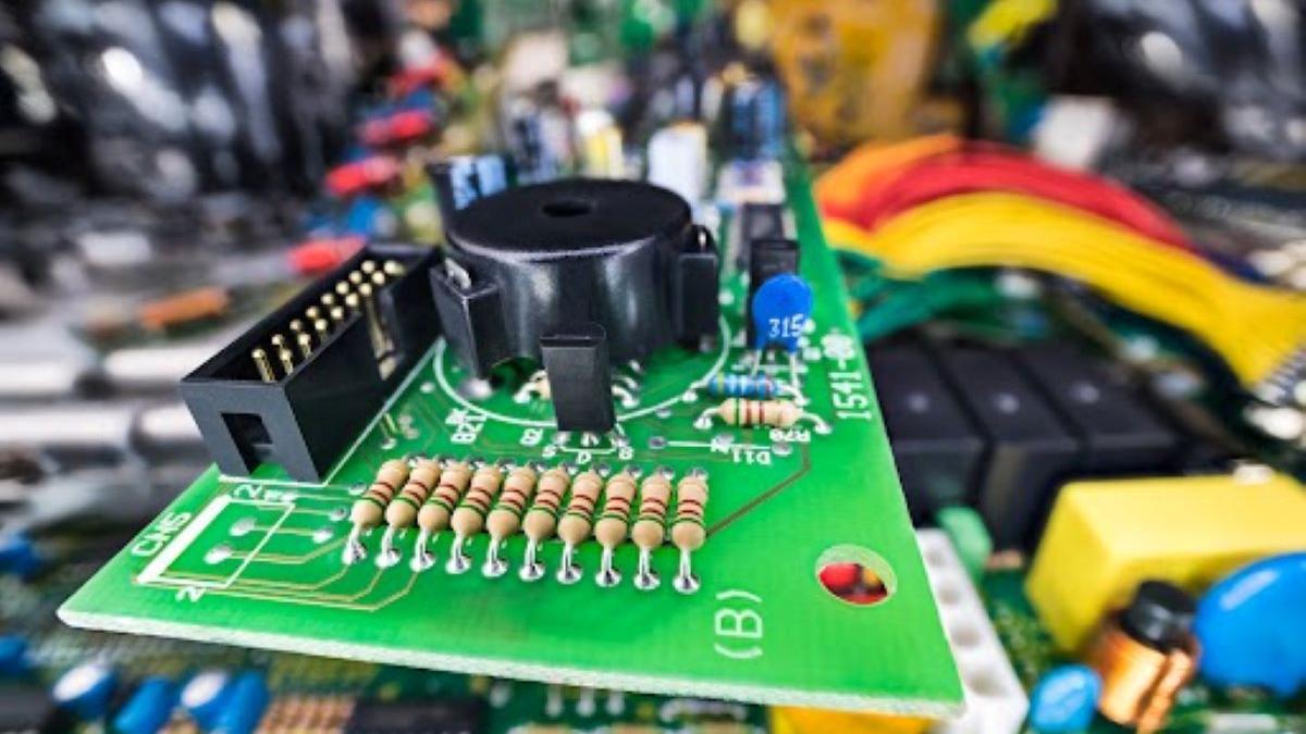 From Wires to Wonders: Hands-On Introduction to Electronics | Multnomah ...